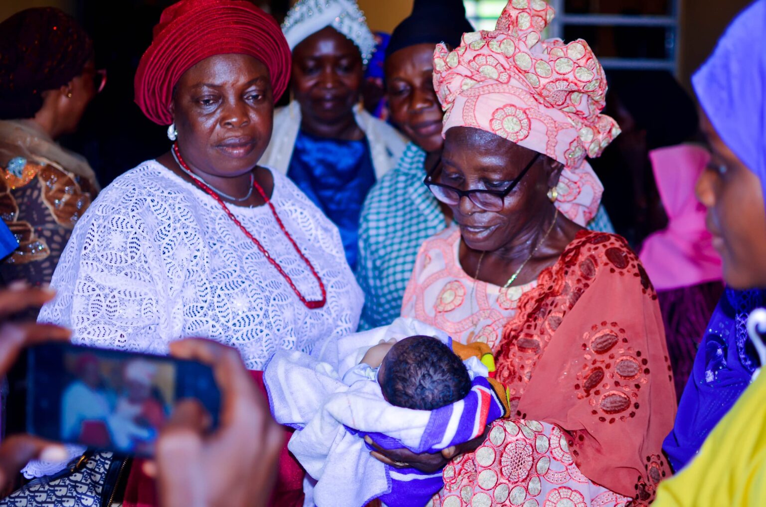 ONIPAKO AKINYEMI MATERNAL FOUNDATION CELEBRATES 1ST, 2ND & 3RD BABY OF ...